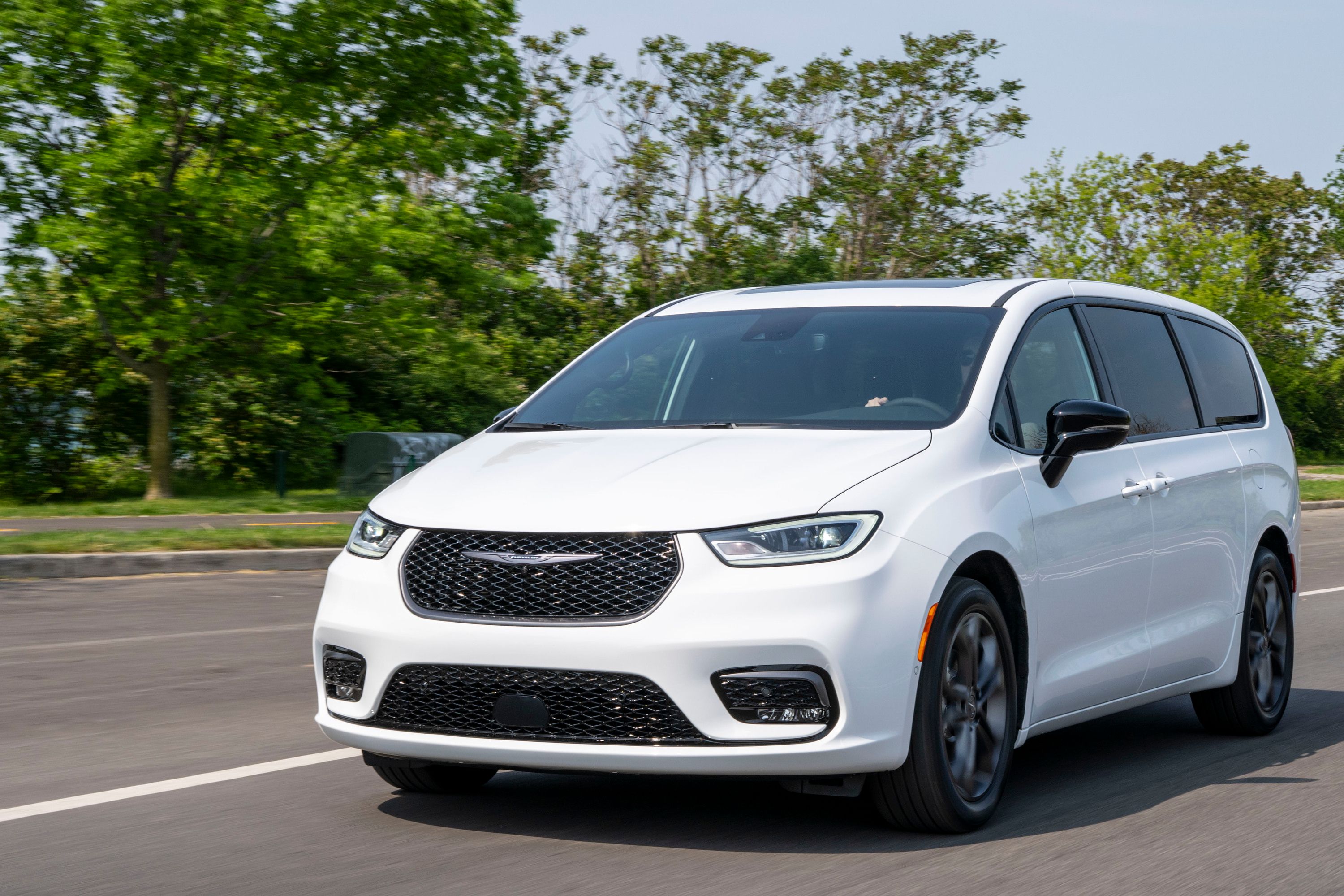 2026 Chrysler Pacifica Anniversary Edition FAQ | Northland Chrysler ...