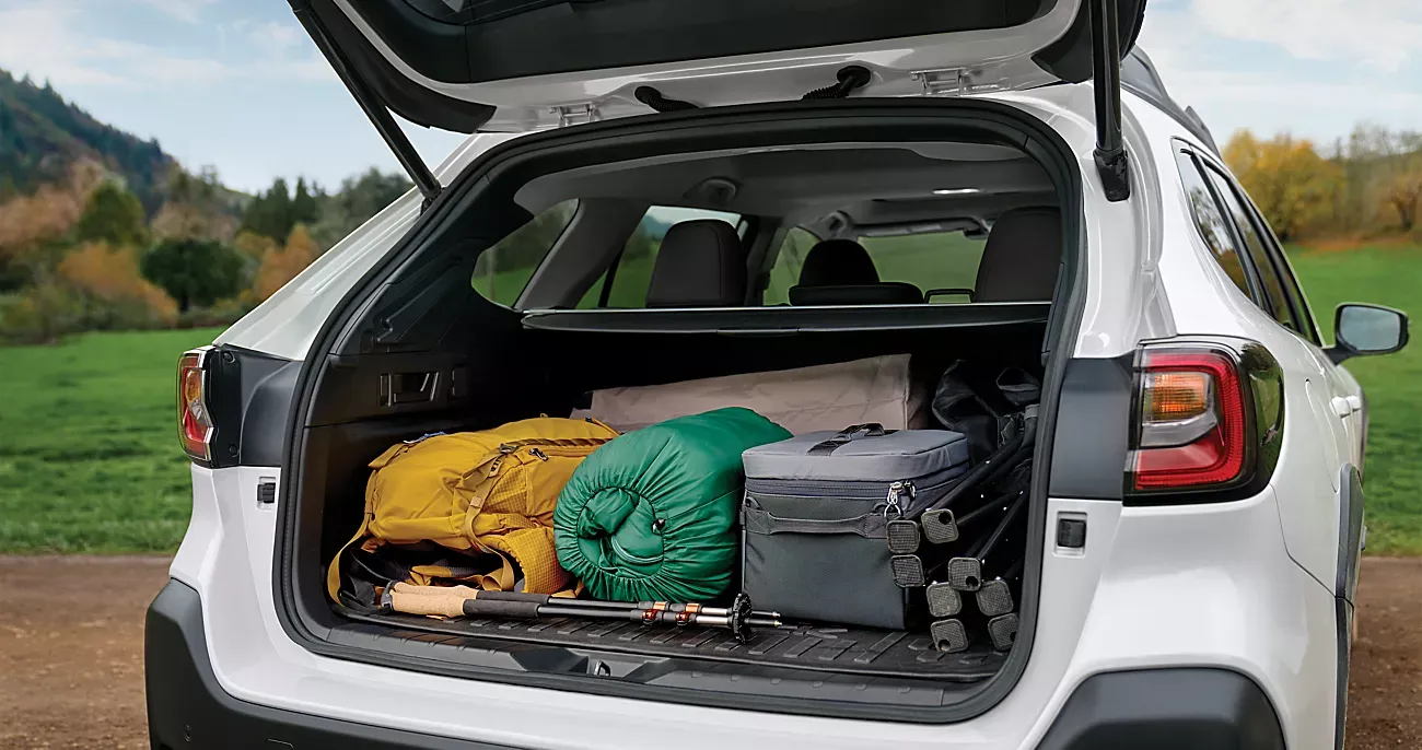 Subaru Outback vs Nissan Rogue Long Island NY | East Hills Subaru