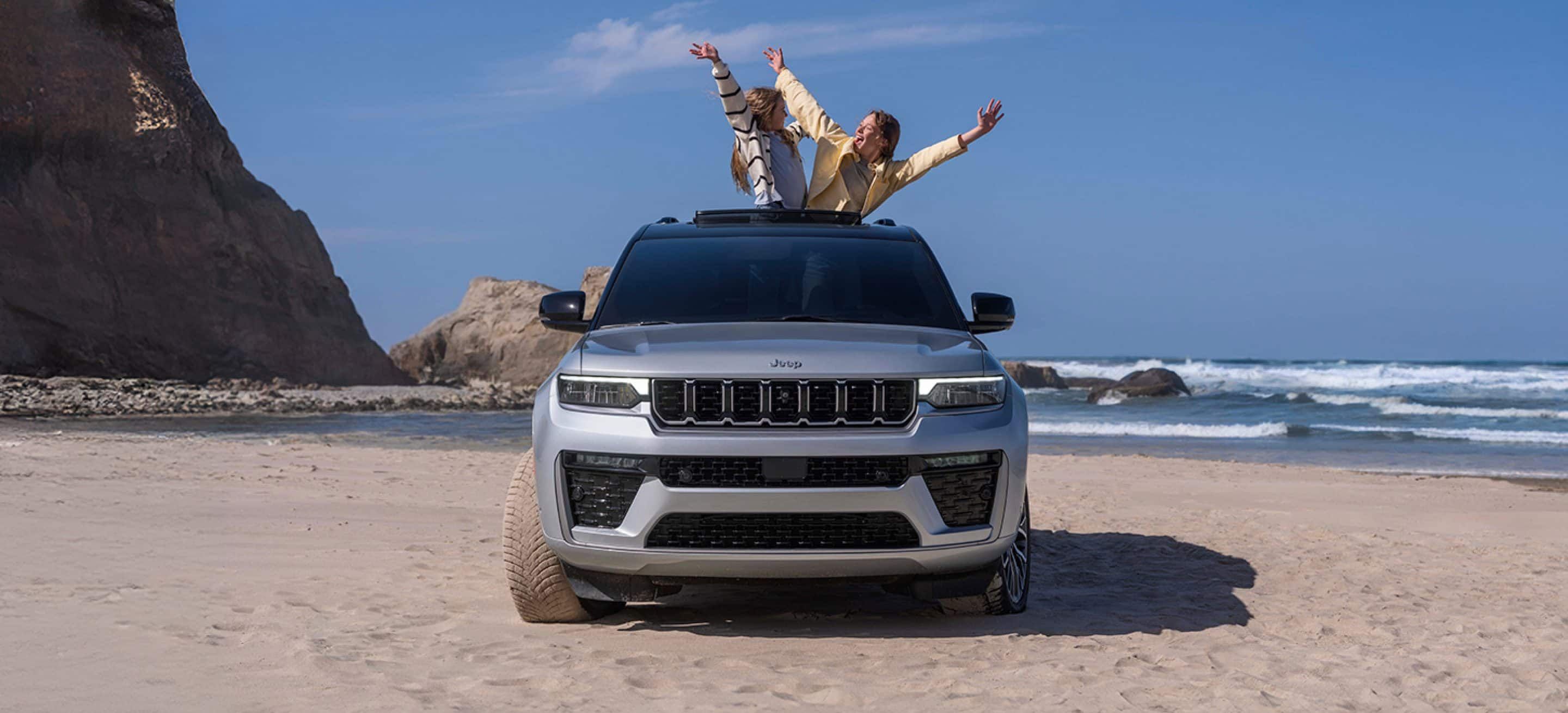 2026 Jeep Grand Cherokee vs Ford Explorer Plymouth MI | Dick Scott CDJR