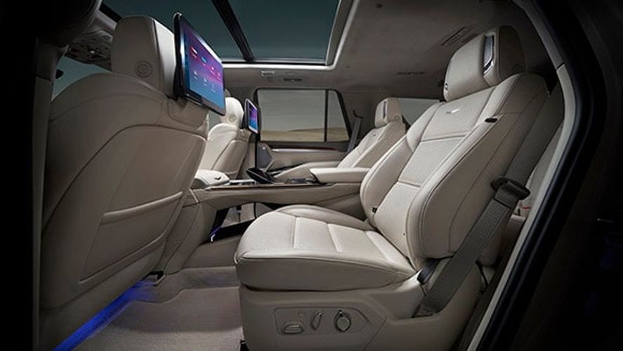 2025 Cadillac Escalade Package Options | Sherman Cadillac