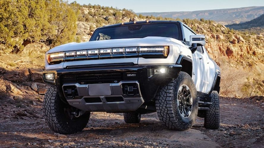 2024 Hummer SUV vs Hummer Pickup Akron OH | Premier GMC